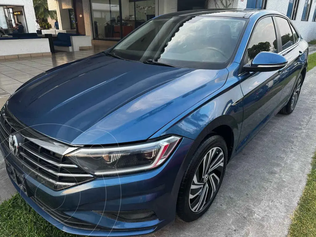 Volkswagen Jetta Highline Tiptronic usado (2019) color Azul precio $338,000