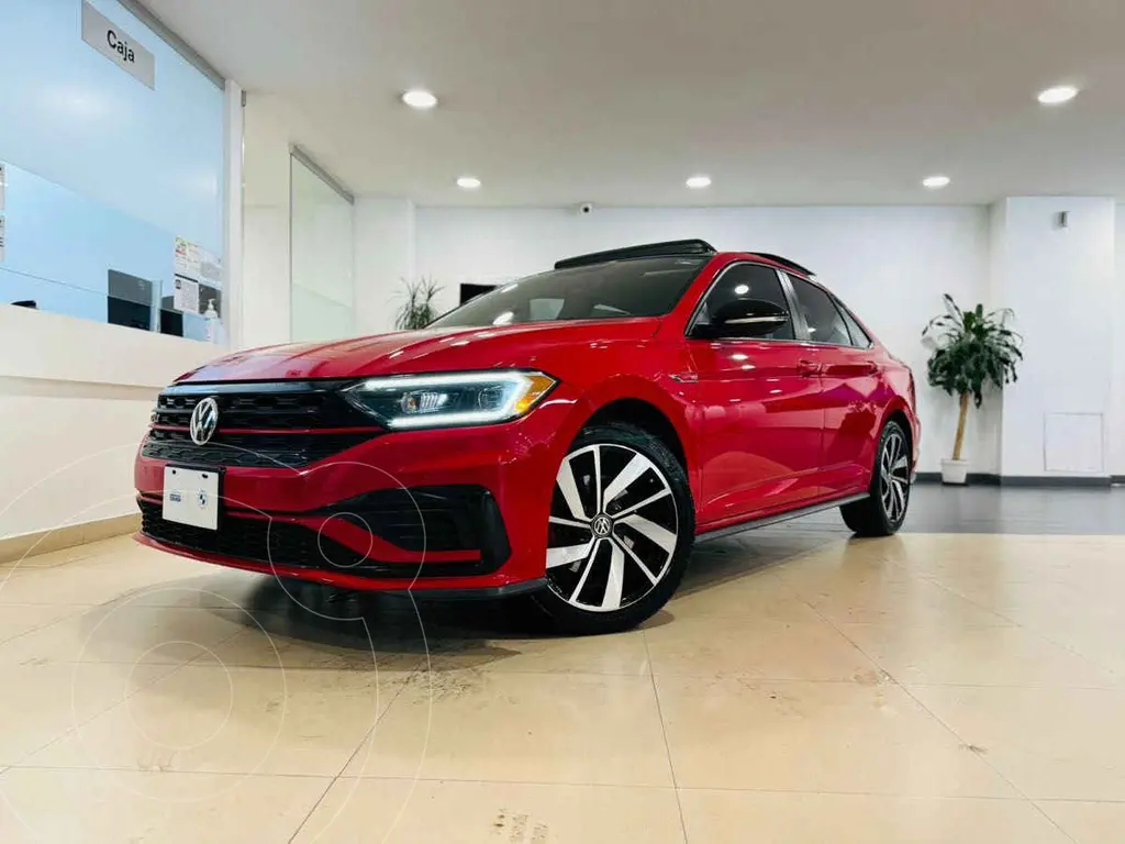 Volkswagen Jetta GLi Aut usado (2021) color Rojo precio $499,000