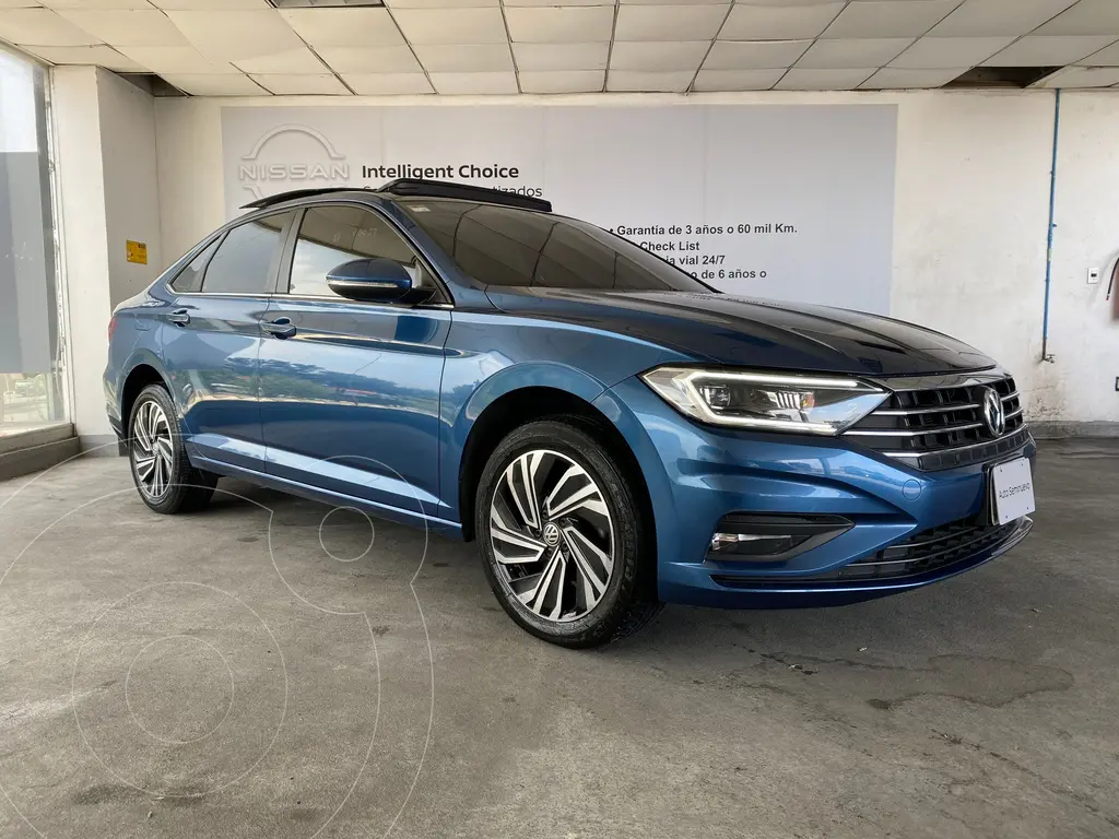Volkswagen Jetta Highline Tiptronic usado (2019) color Azul precio $409,800