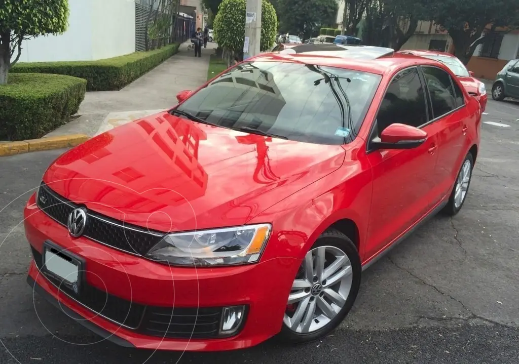 Volkswagen Jetta GLi Aut usado (2012) color Rojo precio $125,000