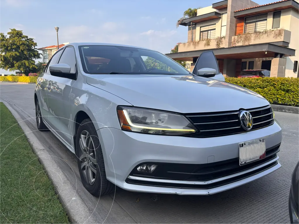 Volkswagen Jetta Trendline usado (2017) color Blanco precio $199,000