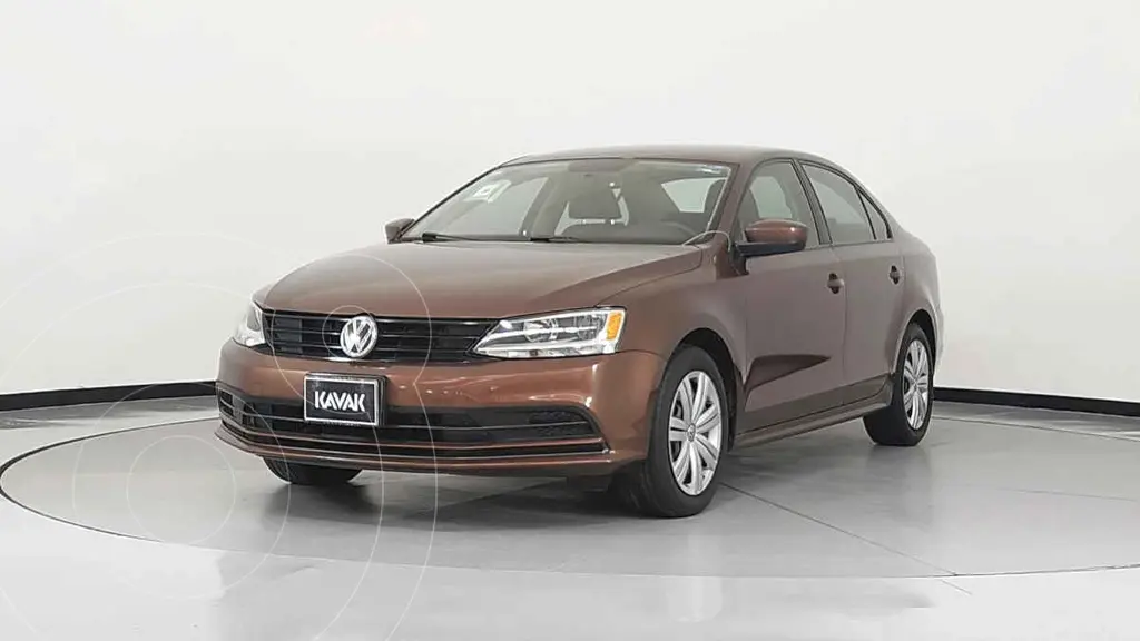 Volkswagen Jetta 2.0 Tiptronic usado (2016) color Cafe precio $222,999