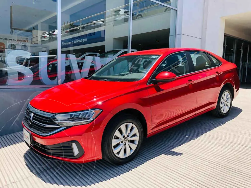 Volkswagen Jetta Comfortline usado (2022) color Rojo precio $410,900