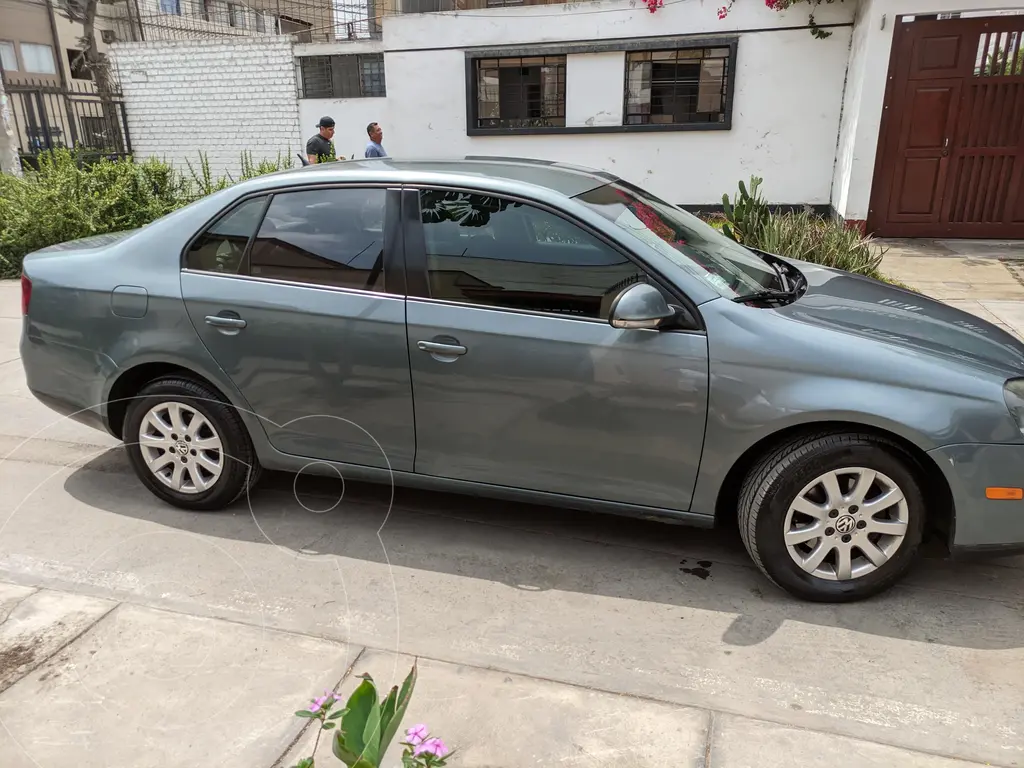 Volkswagen Jetta 2.5L Highline Aut usado (2009) color Verde precio u$s8,500