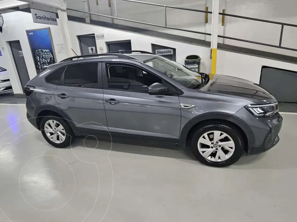 Volkswagen Nivus Comfortline 200 TSi usado (2021) color Plata precio u ...