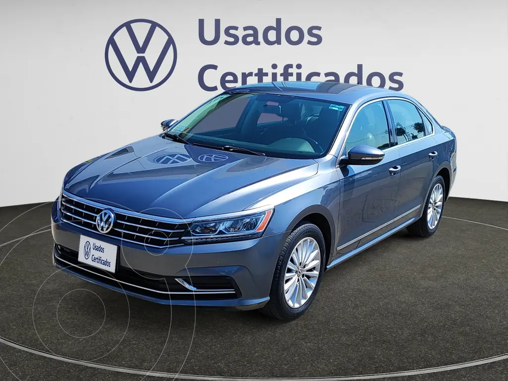 Volkswagen Passat Tiptronic Sportline usado (2016) color Gris Platino ...