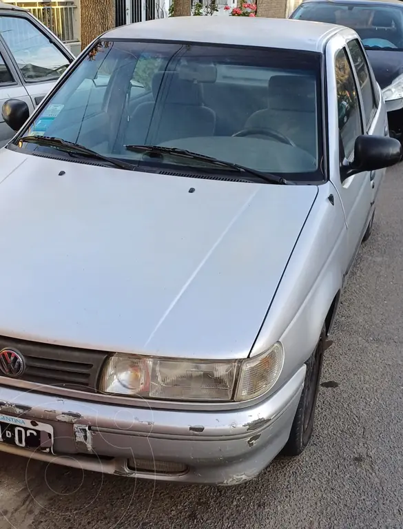 Volkswagen Pointer GLi 1.8 usado (1997) color Gris precio $3.100.000