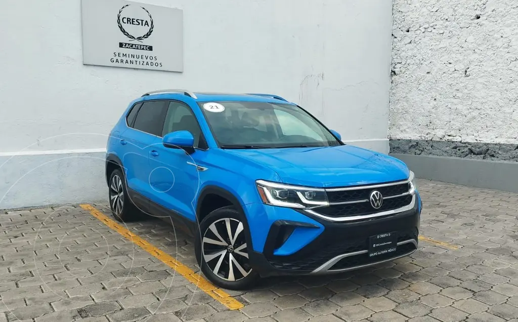 Volkswagen Taos Highline usado (2021) color Azul precio $499,900