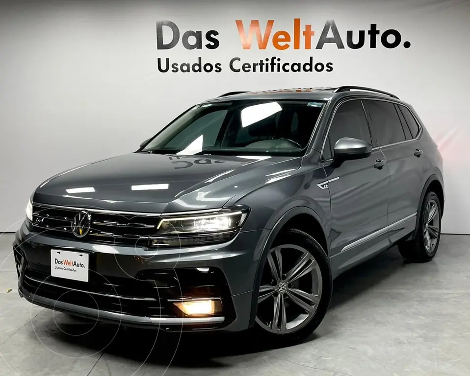 Volkswagen Tiguan Comfortline usado (2018) color Gris Oscuro precio ...