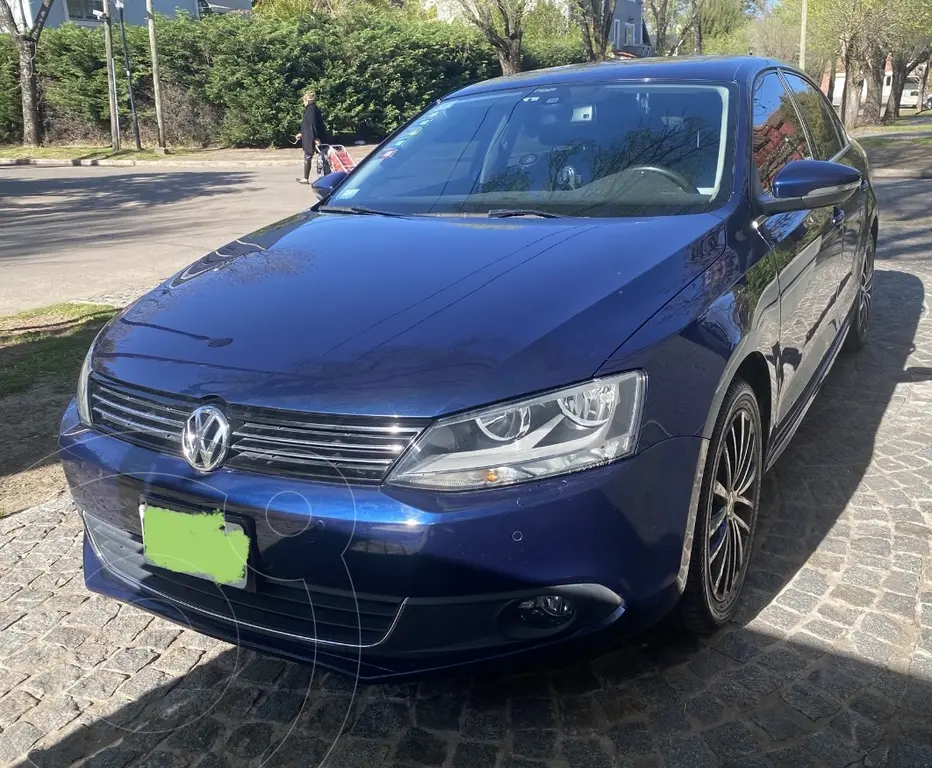 Volkswagen Vento 2.0 T FSI Sportline usado (2011) color Azul precio u ...
