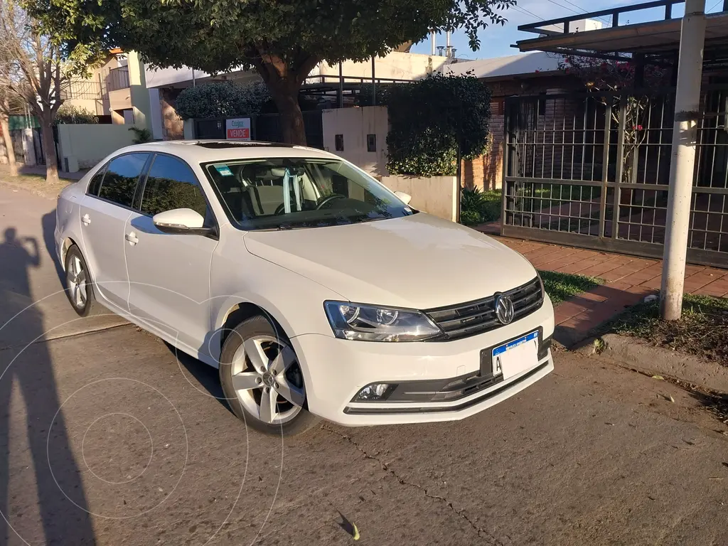 Volkswagen Vento 1.4 TSI Comfortline usado (2017) color Blanco precio ...