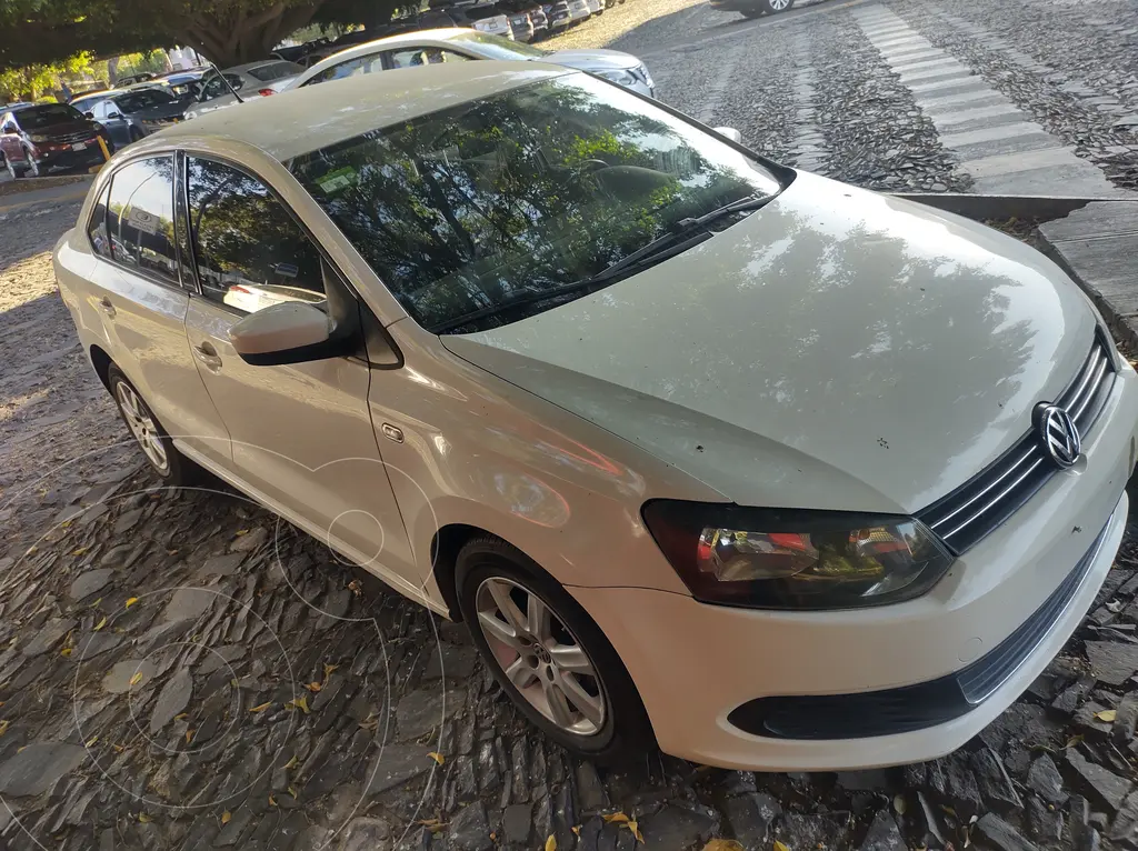 Volkswagen Vento Active TDI usado (2015) color Blanco precio $155,000