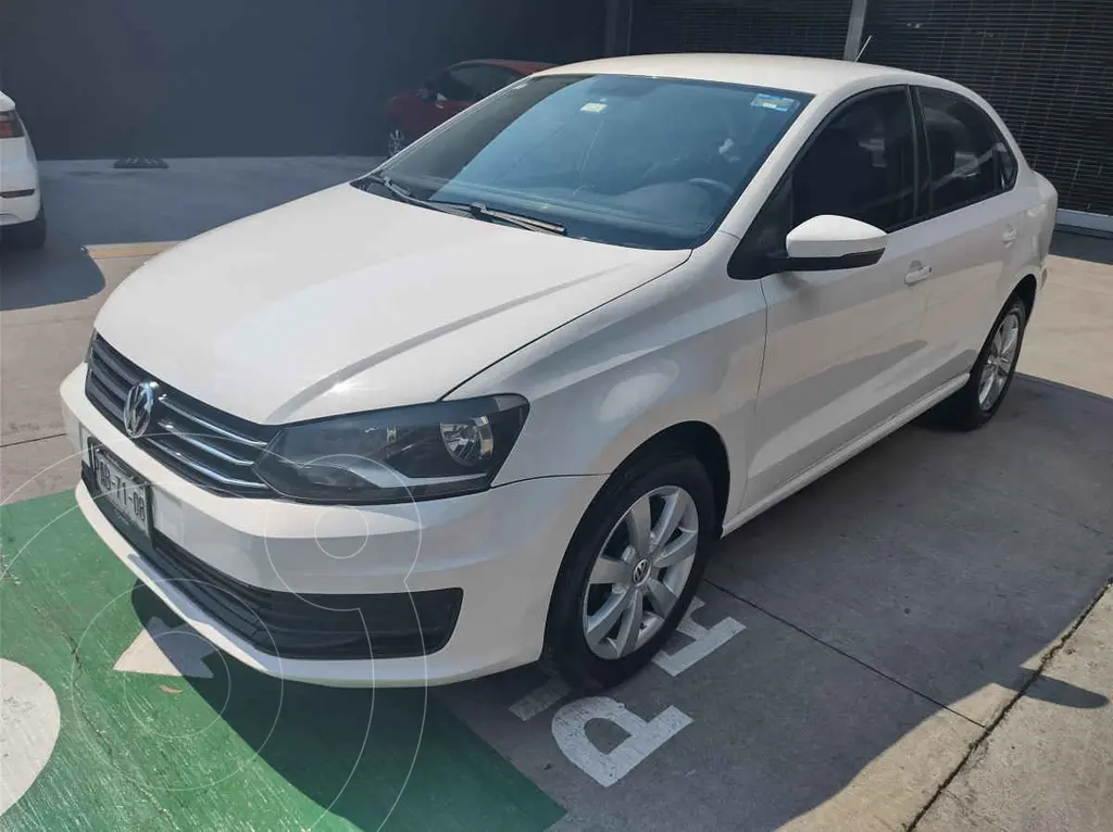 Volkswagen Vento Startline usado (2019) color Blanco precio $225,000