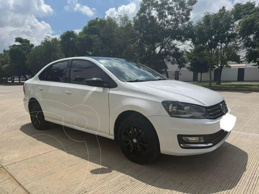 Volkswagen Vento Comfortline TDI usado (2018) color Blanco precio $169,000