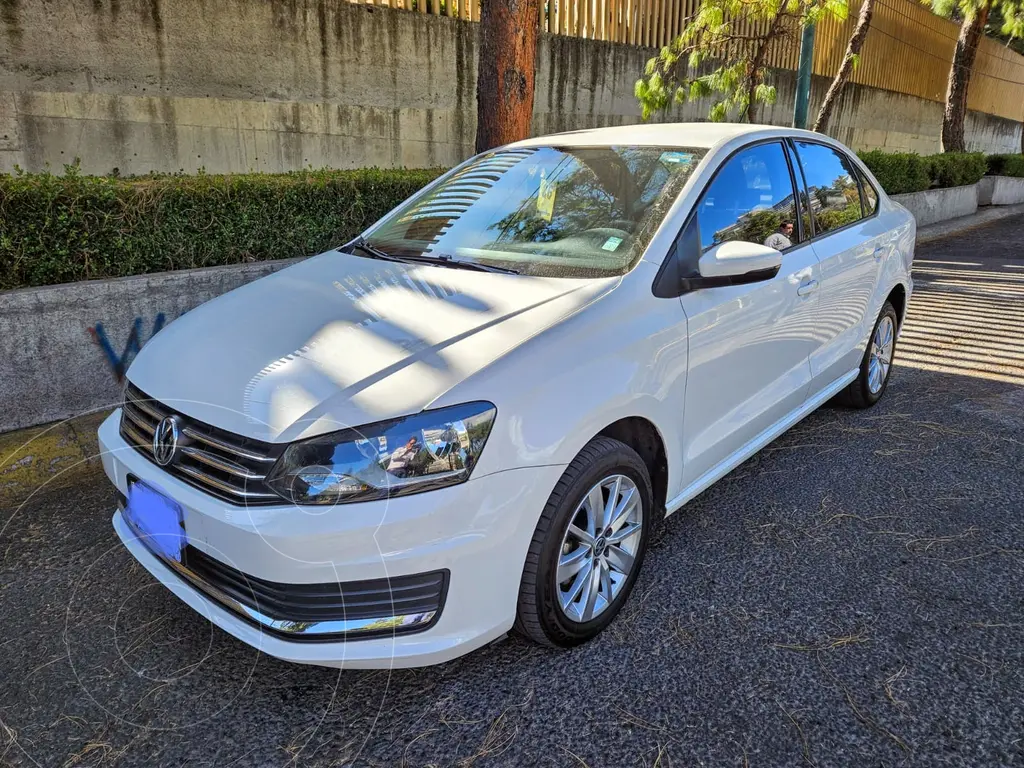 Volkswagen Vento Comfortline Tiptronic usado (2018) color Blanco precio ...