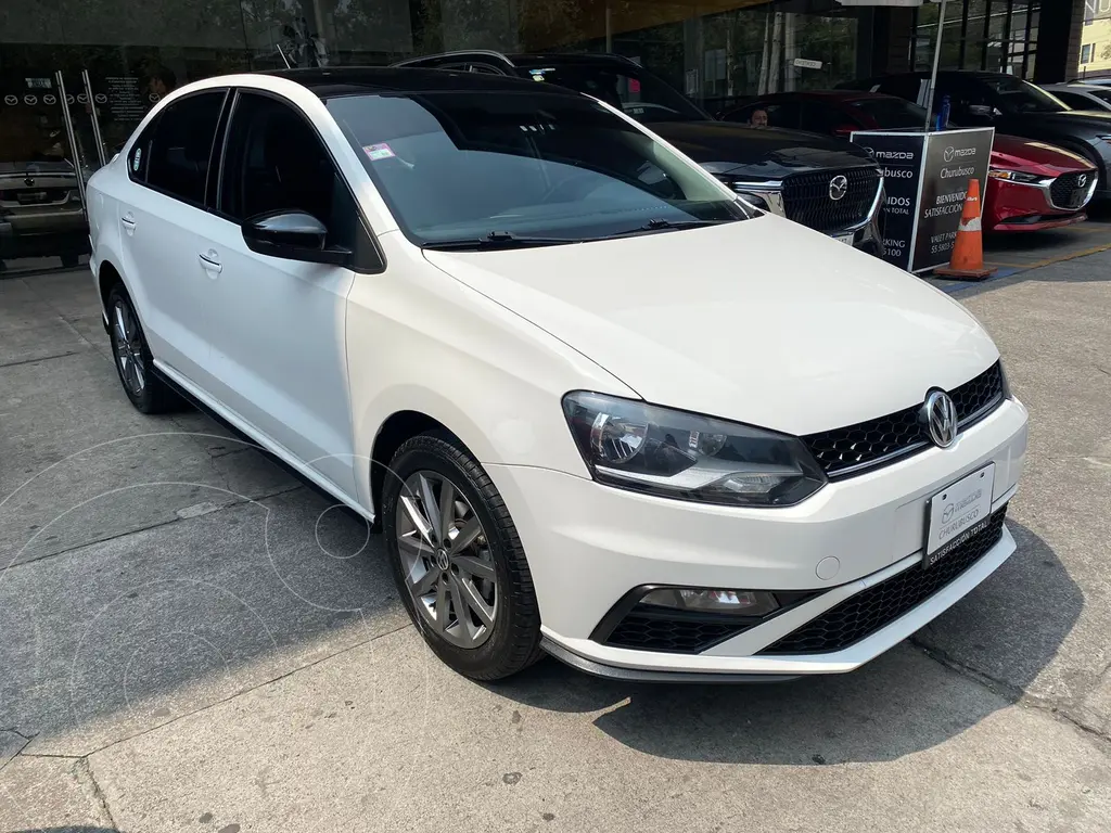 Volkswagen Vento Comfortline usado (2020) color Blanco precio $265,000