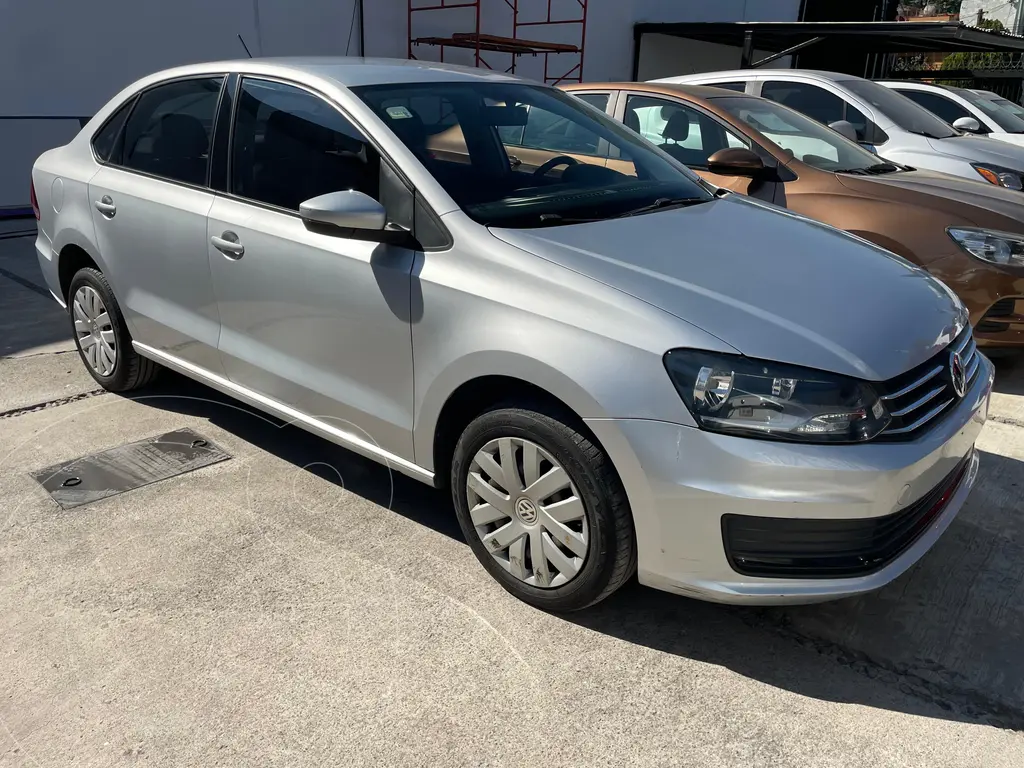 Volkswagen Vento Startline usado (2019) color Gris Carbono precio $209,999
