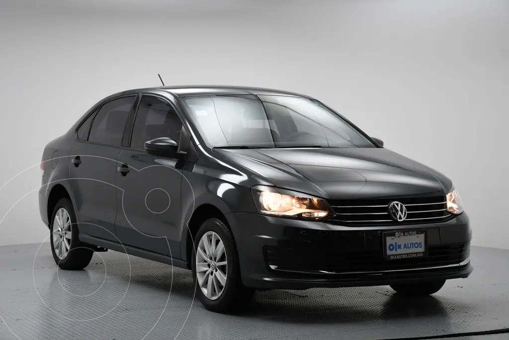 Volkswagen Vento Comfortline usado (2017) color Negro precio $190,000