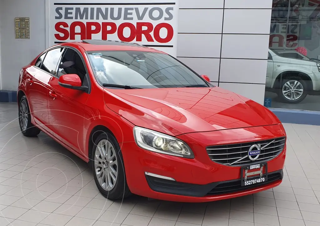 Volvo S60 T4 Sport Aut usado (2016) color Rojo precio $345,000