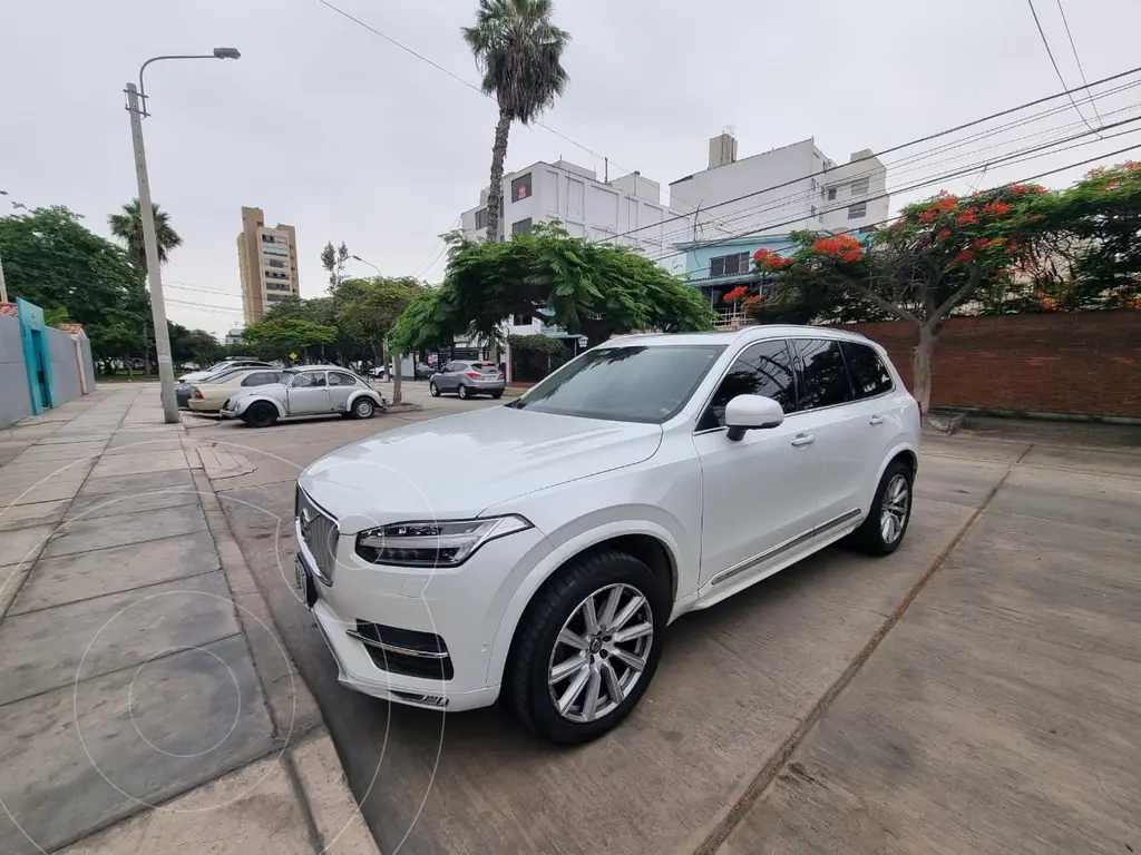 Volvo XC90 T6 AWD Momentum usado (2016) color Blanco precio u$s35,000