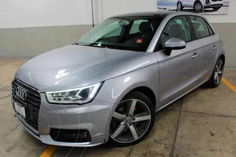 Audi A1 Sportback Ego S-Tronic usado (2017) color Plata precio $388,000