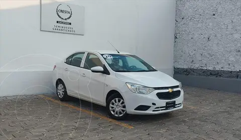 Chevrolet Aveo LS Aut usado (2020) color Blanco precio $202,000