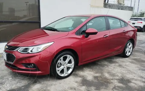 Chevrolet Cruze LT Aut usado (2017) color Rojo precio $235,000