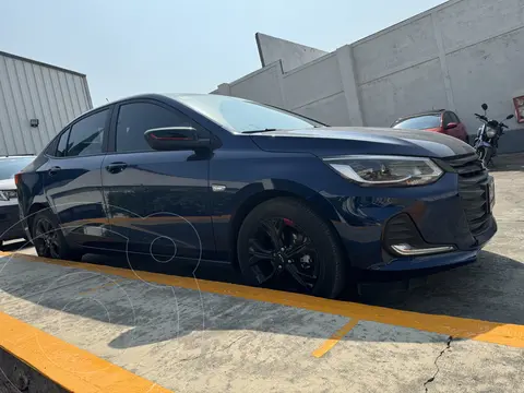 Chevrolet Onix Premier Red Line Aut usado (2023) color Azul precio $300,000