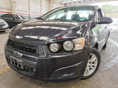 Chevrolet Sonic LT usado (2015) color Azul Electrico precio $170,000