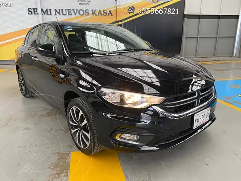 Dodge Neon SXT Plus Aut usado (2017) color Negro precio $242,000