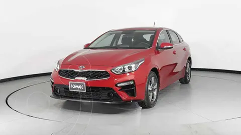 Kia Forte Hatchback HB EX Aut usado (2018) color Negro precio $285,000