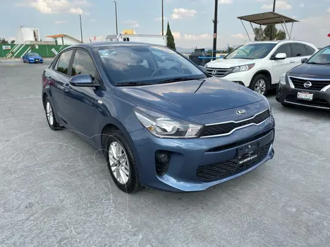 Kia Rio Sedan LX usado (2020) color Azul Claro precio $282,800
