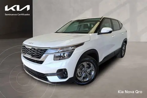 Kia Seltos EX Aut usado (2023) color Blanco precio $393,000