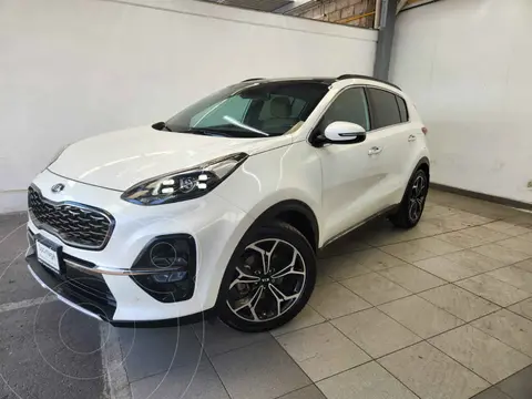 Kia Sportage SXL AWD 2.4L usado (2021) color Blanco precio $399,000