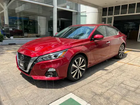 Nissan Altima Exclusive Turbo usado (2020) color Rojo precio $527,000