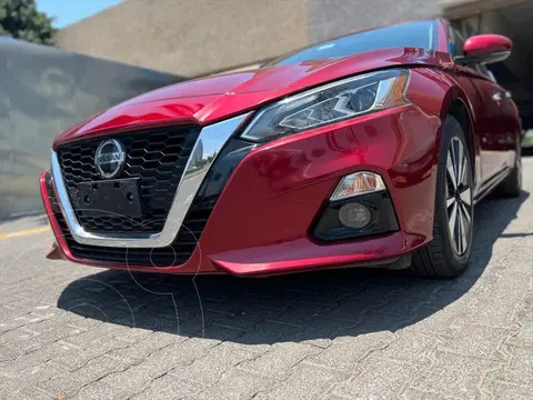 Nissan Altima Exclusive usado (2019) color Rojo precio $469,000