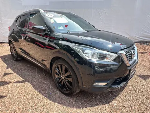 Nissan Kicks Exclusive Aut usado (2018) color Negro precio $309,000