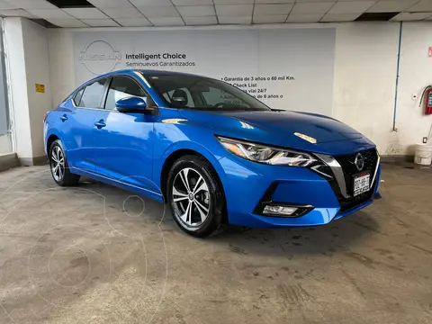 Nissan Sentra Advance usado (2023) color Azul Zafiro precio $419,000