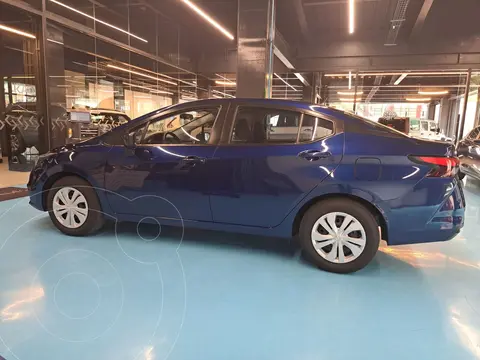 Nissan Versa Sense usado (2021) color Azul precio $272,000
