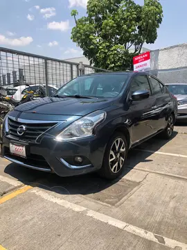Nissan Versa Exclusive NAVI Aut usado (2016) color Azul precio $199,000