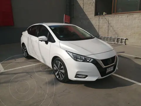 Nissan Versa Platinum Aut usado (2021) color Blanco precio $351,000