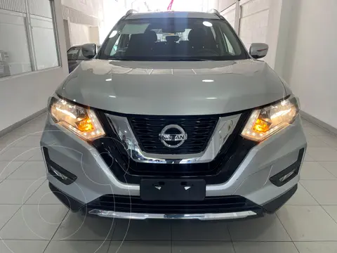Nissan X-Trail Advance 3 Row usado (2021) color Plata precio $469,999