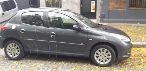 Peugeot 207 Compact Sedan 1.4 HDi XT 4P usado (2011) color Gris Grafito ...