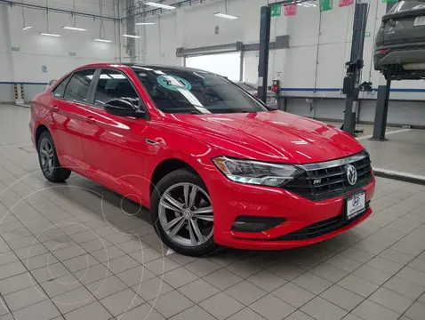 Volkswagen Jetta R-Line usado (2021) color Rojo precio $429,000