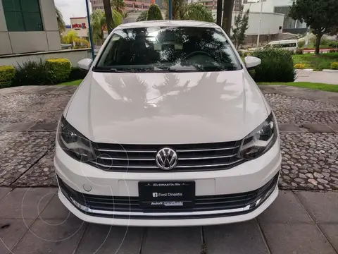 Volkswagen Vento Highline usado (2019) color Blanco Candy precio $249,000
