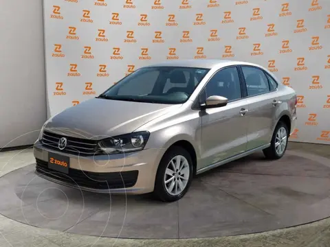 Volkswagen Vento Comfortline Aut usado (2016) color Beige precio $220,900