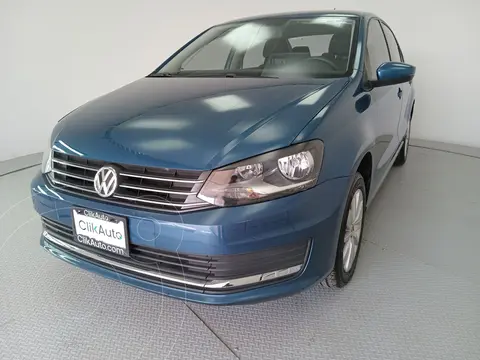 Volkswagen Vento Comfortline Aut usado (2019) color Azul precio $235,000